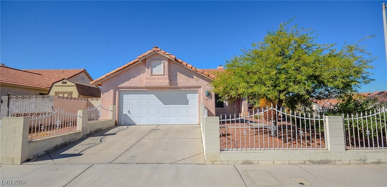 2815 Nikki Terrace, Henderson, NV 89074 - House Rental in Henderson, NV ...