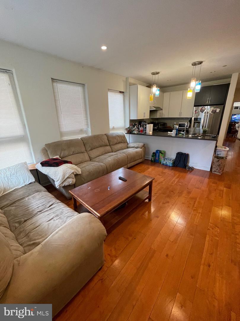 1100 Lemon St, Philadelphia, PA 19123 - Townhome Rentals in ...