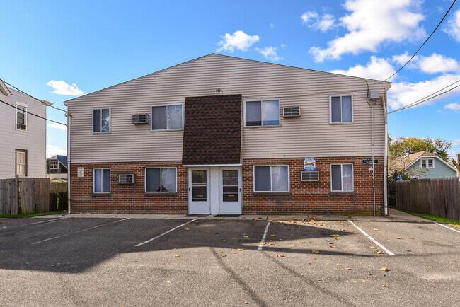 Cramer Hill Apartments & Townhomes - Apartments in Camden, NJ ...