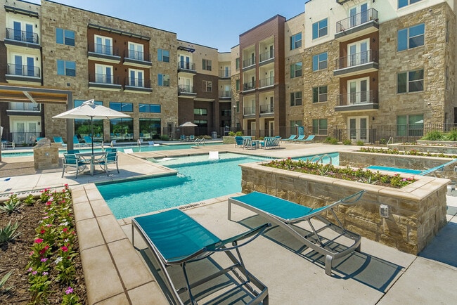 Student Apartments for Rent Near Cross Oak Ranch | Apartments.com