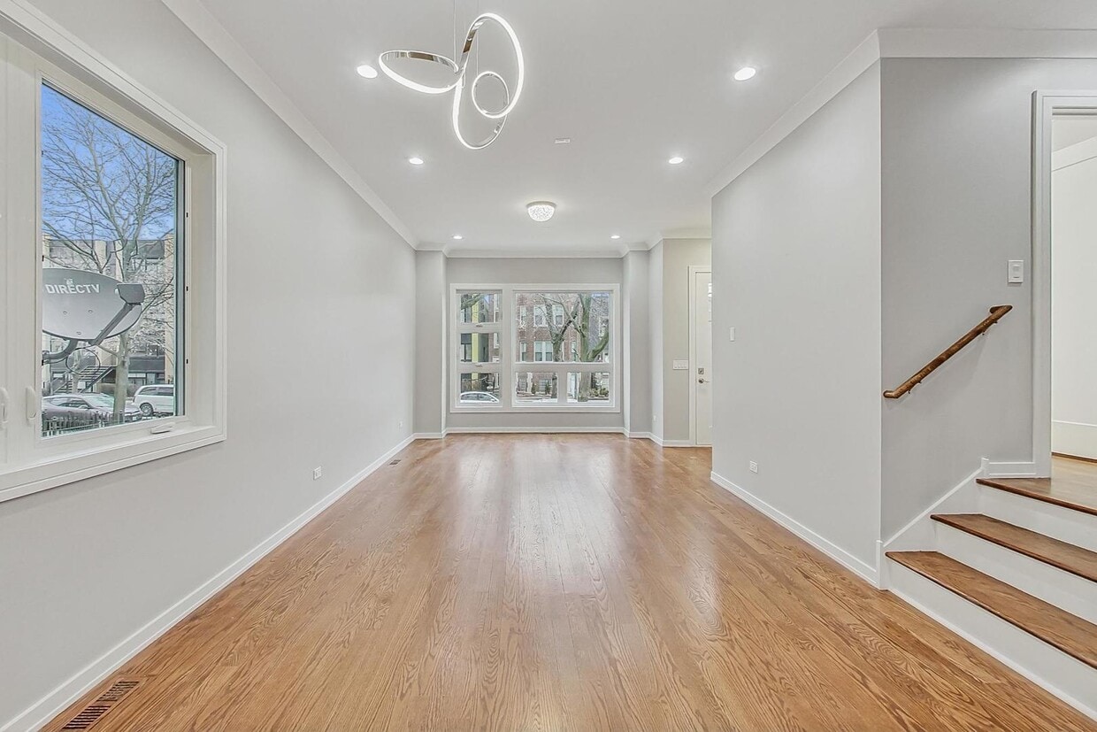 6626 S Ingleside Ave, Chicago, IL 60637 - House Rental in Chicago, IL ...