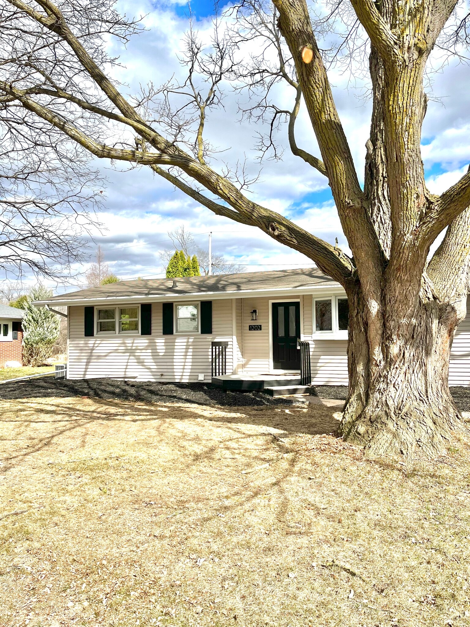 1202 N Green Grove Rd, Appleton, WI 54911 - House Rental in Appleton ...