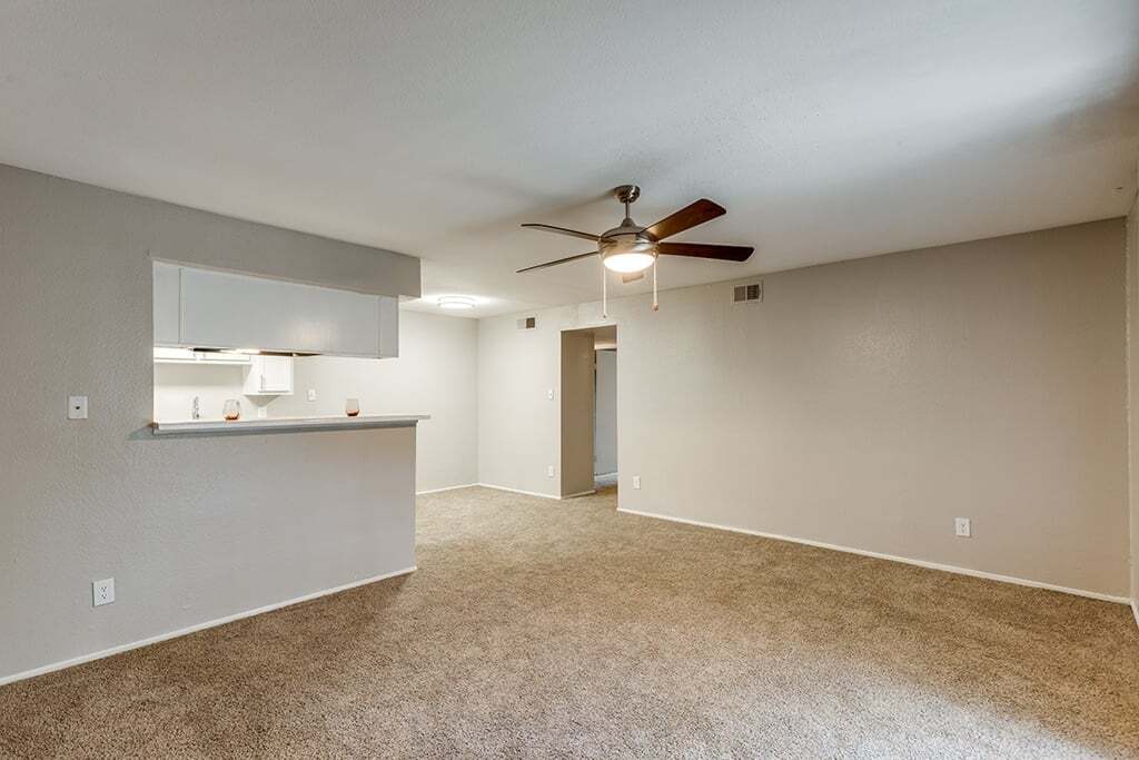 Mission James Place Apartments - 4009 Victory Dr Austin, TX 78704 ...