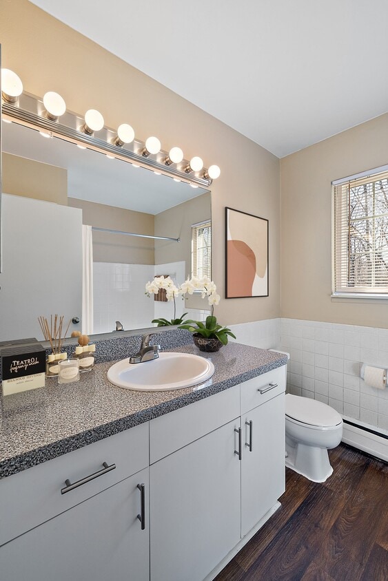 The Gables of Troy - 500 Coachman Dr Troy, MI 48083 | Apartments.com