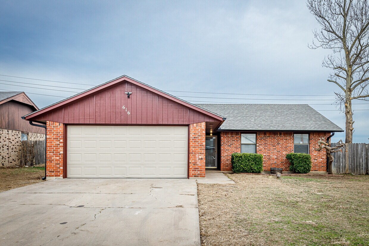 616 SW 60th St, Lawton, OK 73505 - House Rental in Lawton, OK ...