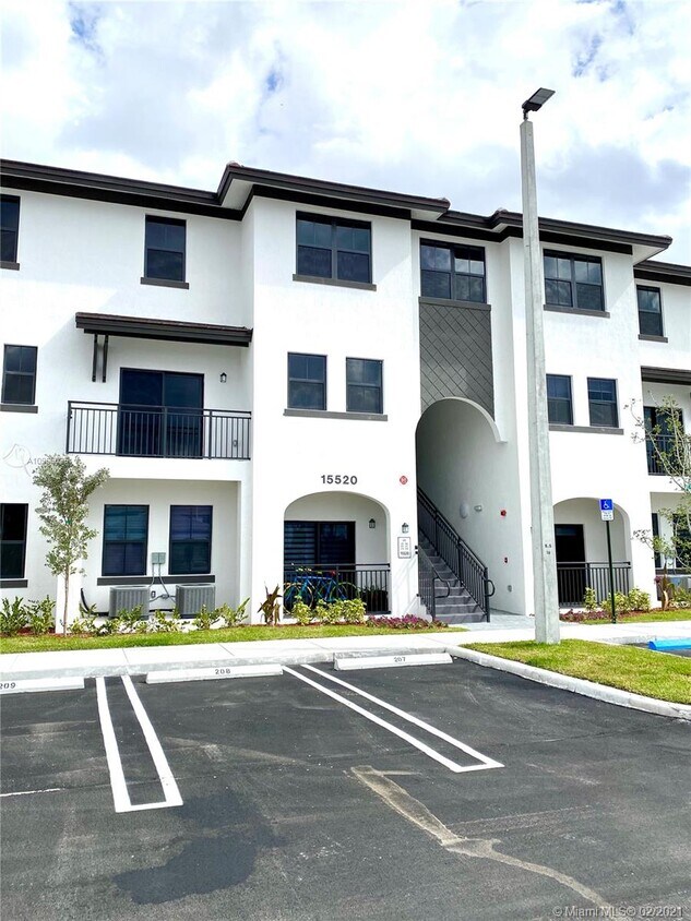 15520 SW 136th St Unit 5-205, Miami, FL 33186 - Condo for Rent in Miami, FL | Apartments.com