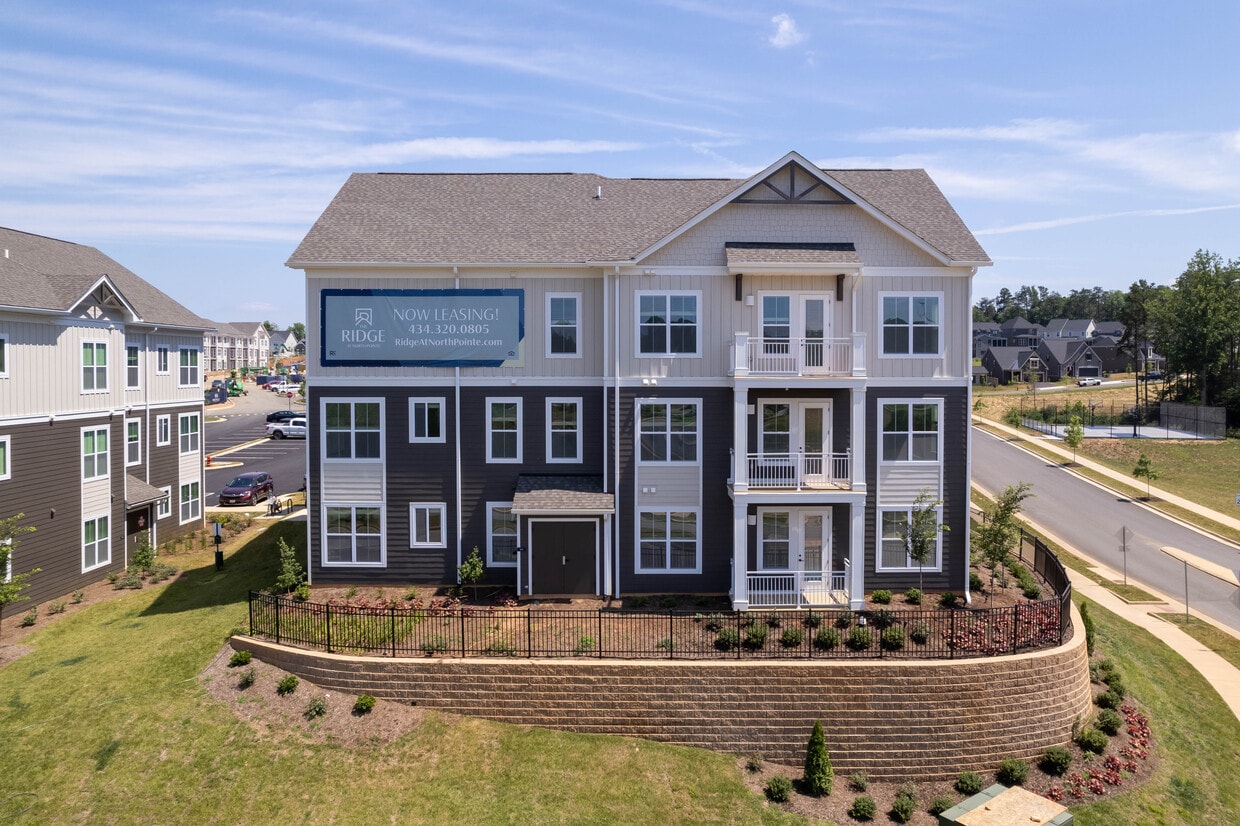 The Ridge at North Pointe - Apartments in Charlottesville, VA ...