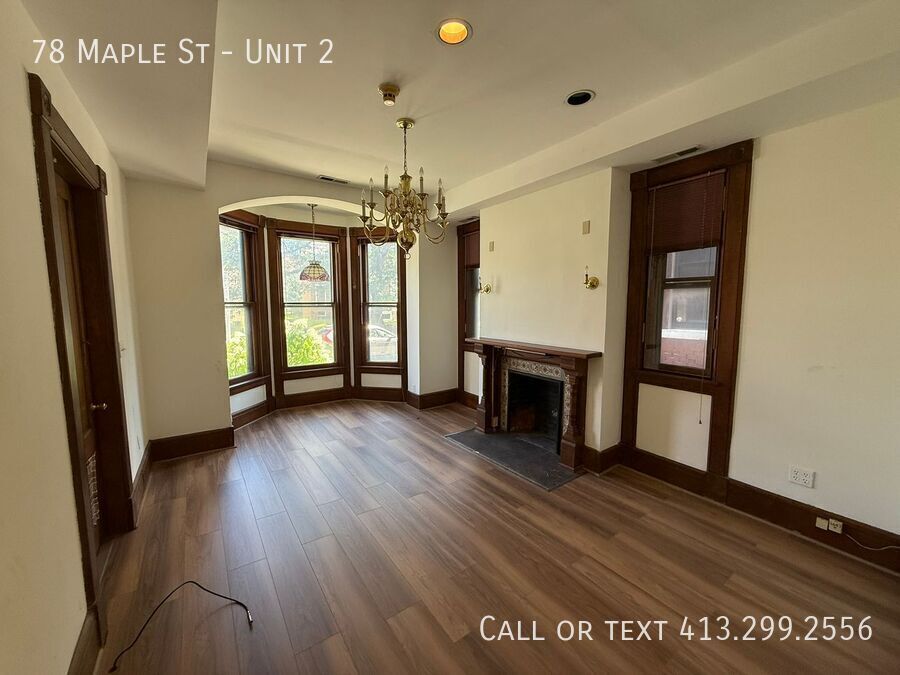 78 Maple St Unit 2, Springfield, MA 01105 - Room for Rent in ...