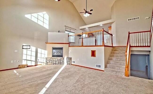 1912 Country Ridge Dr, Warrensburg, MO 64093 - House Rental in ...