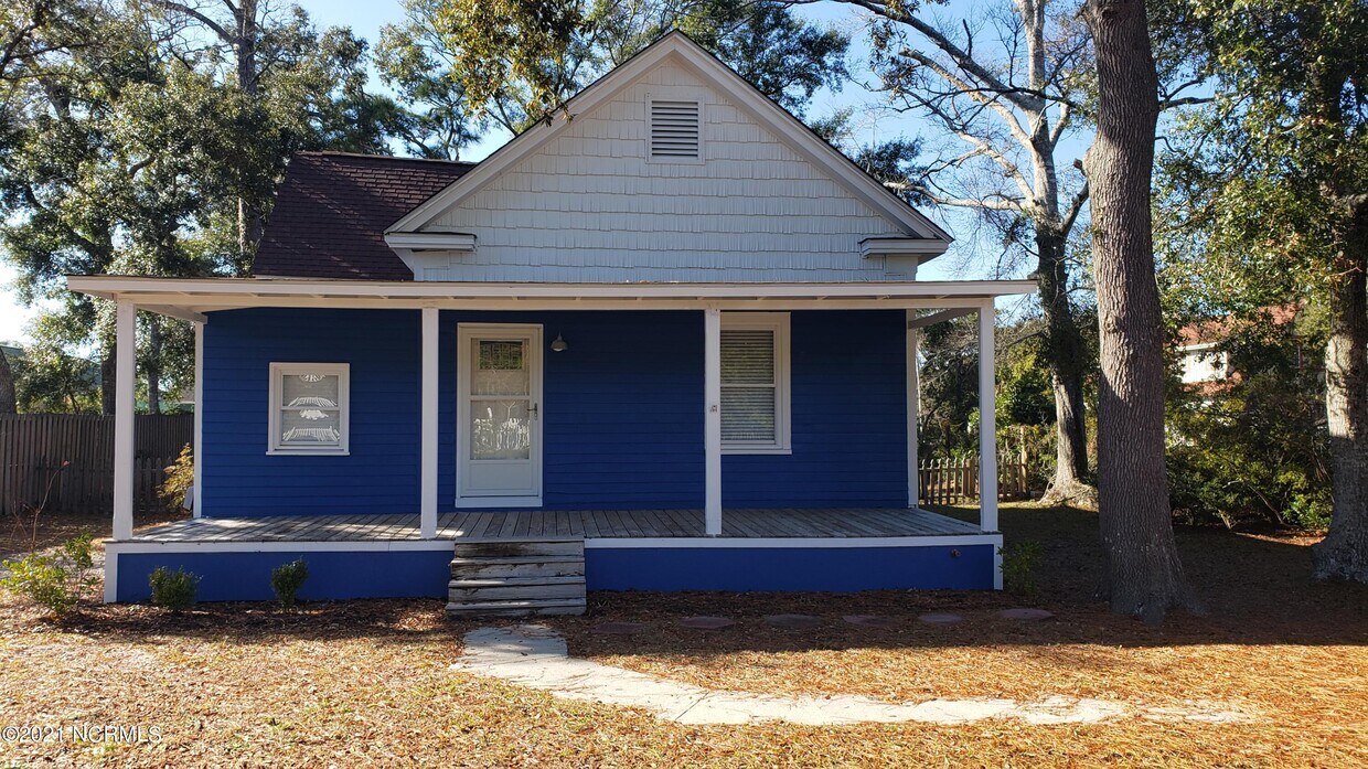 815 N Atlantic Ave, Southport, NC 28461 - House Rental in Southport, NC ...