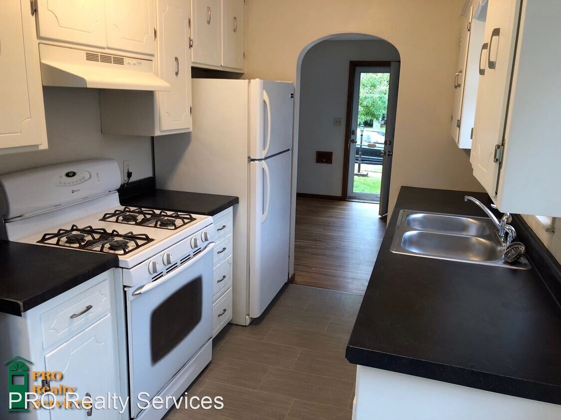 2133 Clear Ave E, Saint Paul, MN 55119 - House Rental in Saint Paul, MN ...