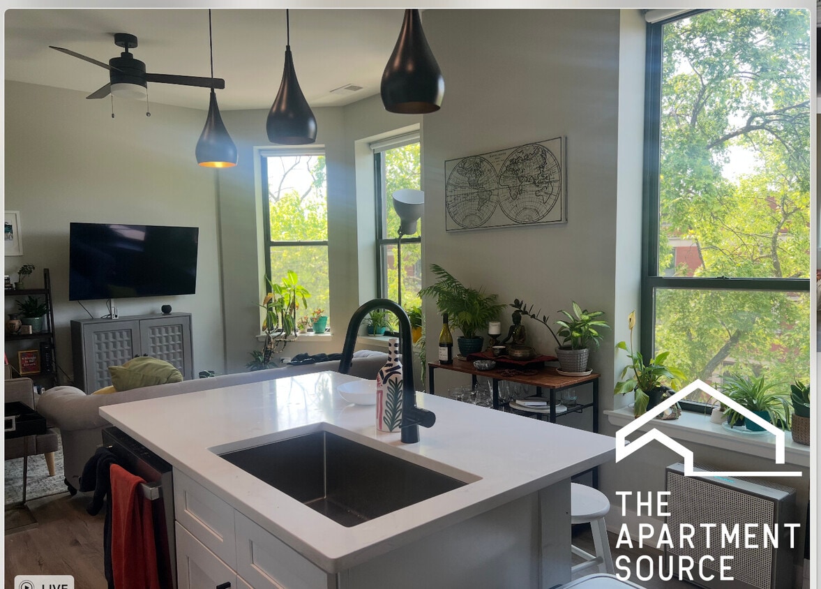 3611 N Greenview Ave Unit 3, Chicago, IL 60613 - 3611 N Greenview Ave ...