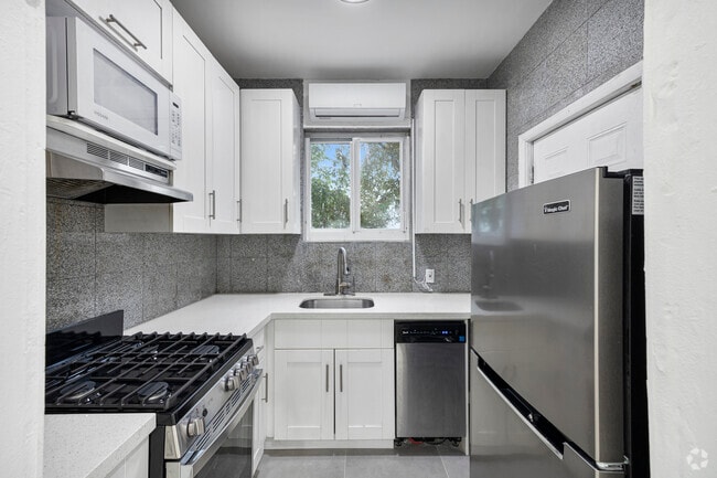 South Beach Apartments for Rent with Hardwood Floors - Miami Beach, FL - 114 Rentals ...