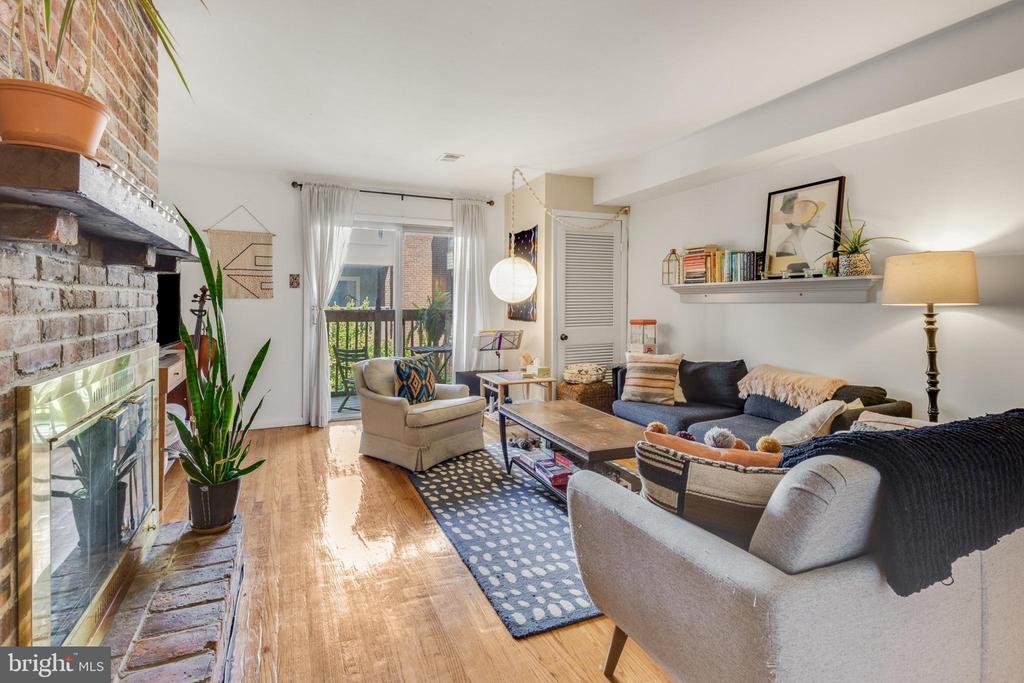 1133 Rodman St Unit 2, Philadelphia, PA 19147 - Room for Rent in ...