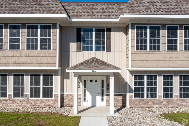 Riverside on the Delaware Apartments - 180 Westfall Town Dr Matamoras ...