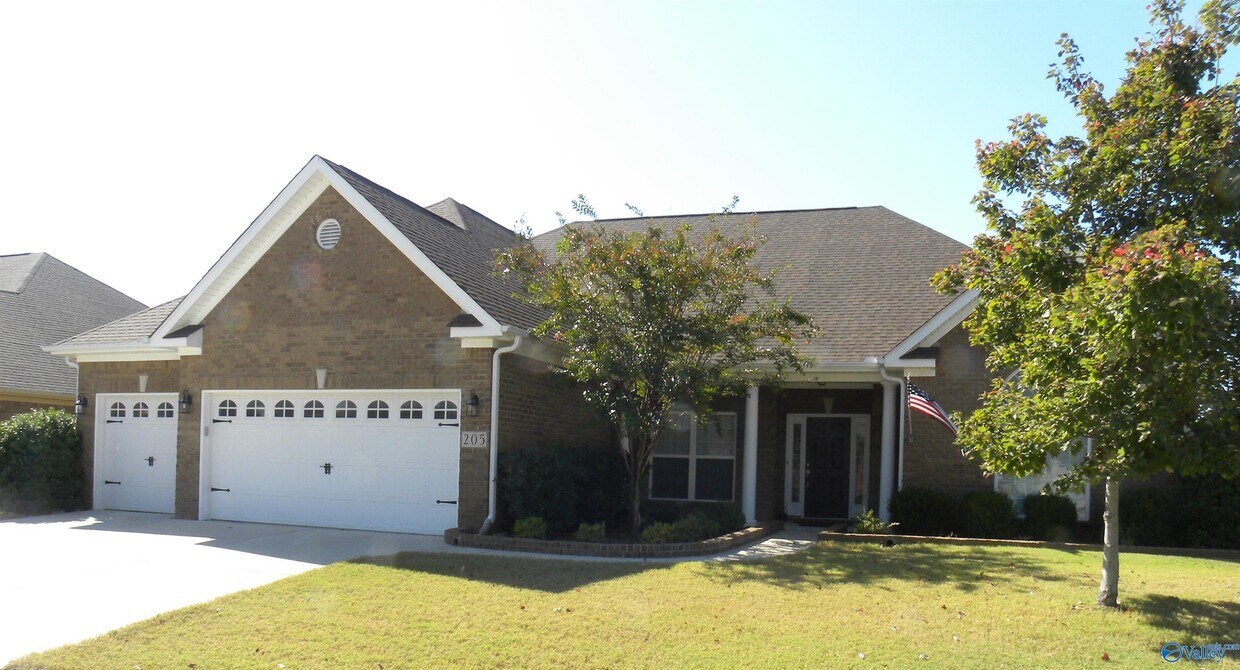 205 Creekedge Cir NW, Madison, AL 35757 - House Rental in Madison, AL ...