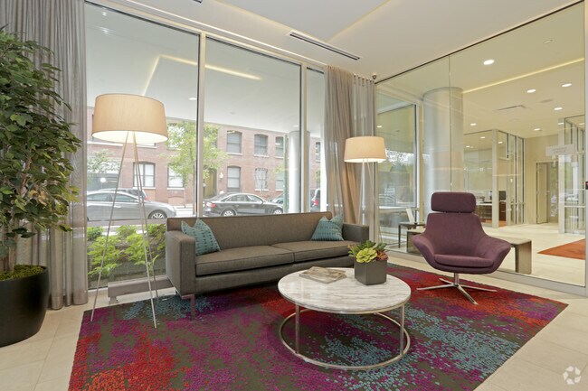 Circa 922 Apartments - Chicago, IL | Apartments.com