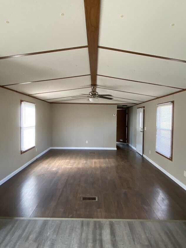 121 Richie St, Oak Grove, KY 42262 - House Rental in Oak Grove, KY ...