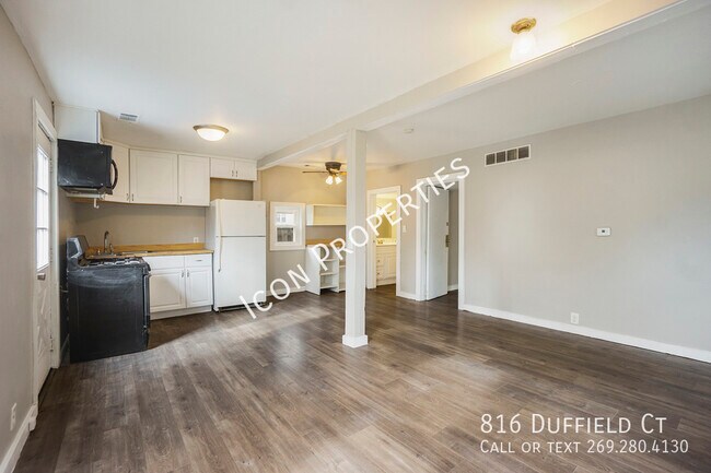 816 Duffield Ct - House Rental in Kalamazoo, MI | Apartments.com