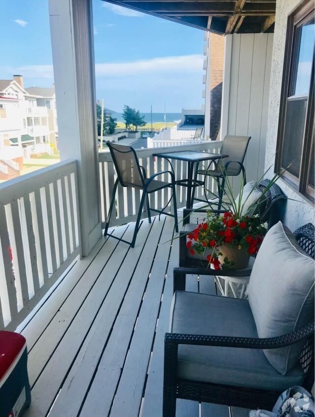 Vassar Square Apartments for Rent with Gym/Fitness Center - Ventnor ...