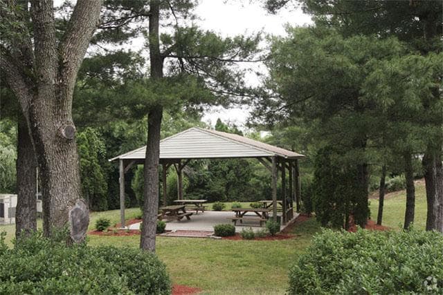 The Village of Pickering Run Apartments - 800 Kimberton Rd Phoenixville ...