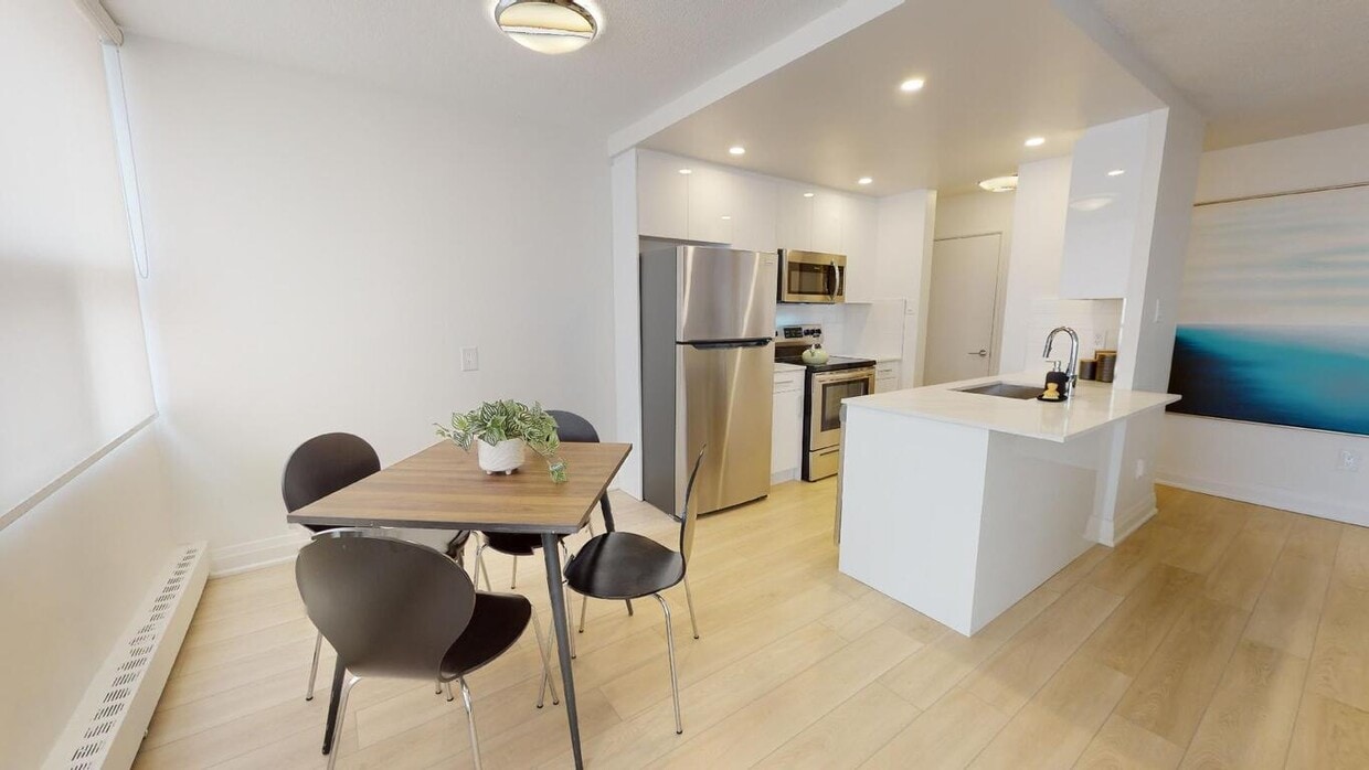 100 Main Apartments - 100 Main St E Hamilton, ON | Apartments.com
