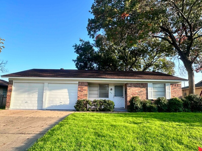 329 SW Gregory St, Burleson, TX 76028 | Apartments.com