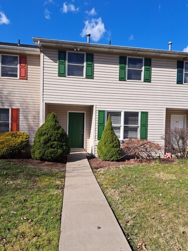 410 Harding St Lower Burrell, PA 15068 - Alquileres en Lower Burrell ... 410 Harding St Lower Burrell, PA 15068 - Alquileres en Lower Burrell ...