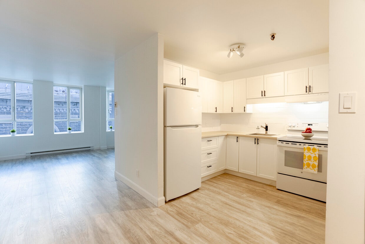 540 Boul Charest, Québec, QC G1K 8L1 Apartments - 540 Boul Charest ...