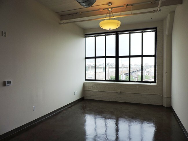 Paper Box Lofts Apartments - Milwaukee, WI | Apartments.com