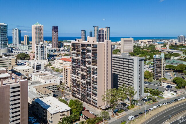 Kinau Lanais - Apartments in Honolulu, HI | Apartments.com