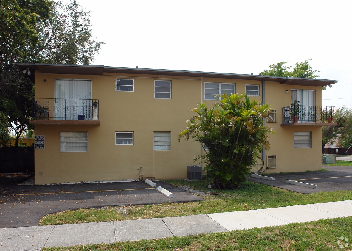 1065 NW 6th St, Miami, FL 33136 - 1065 NW 6th St Miami, FL 33136 ...