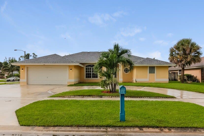 101 Princess Ct - House Rental in Royal Palm Beach, FL | Apartments.com