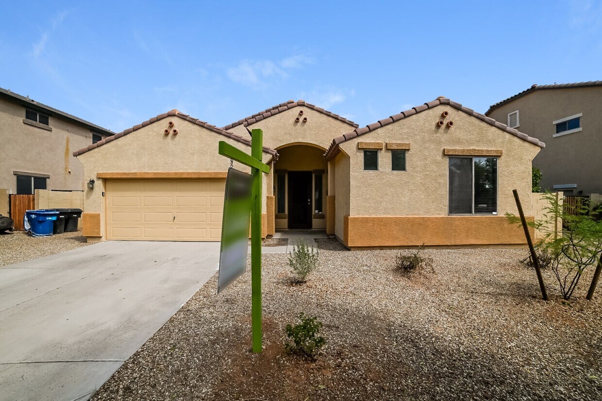 15728 W Sierra St, Surprise, AZ 85379 | Apartments.com