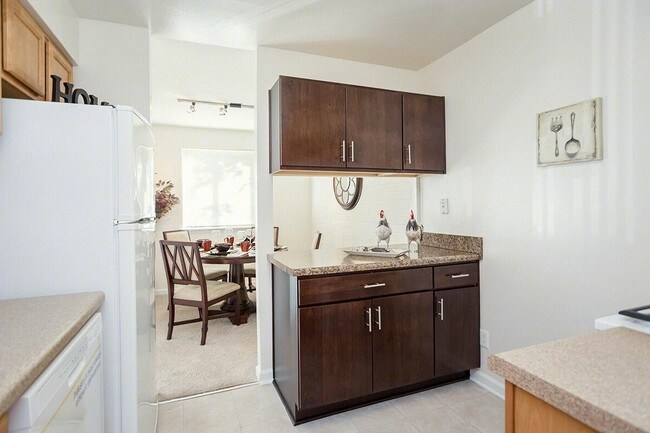 Fairfield Crossing Apartments - Falls Church, VA | Apartments.com