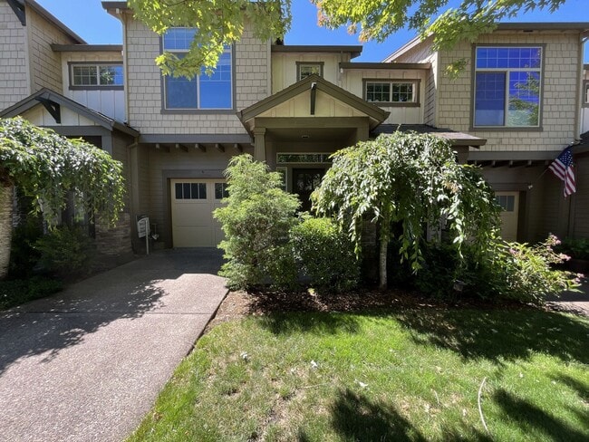Beautifully Updated Bethany Townhome with Private Backyard and Modern ...