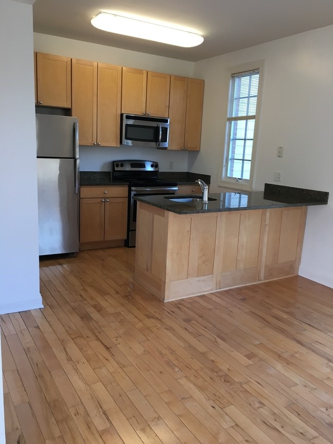 The Reserve at Summerset at Frick Park Apartments - Pittsburgh, PA ...