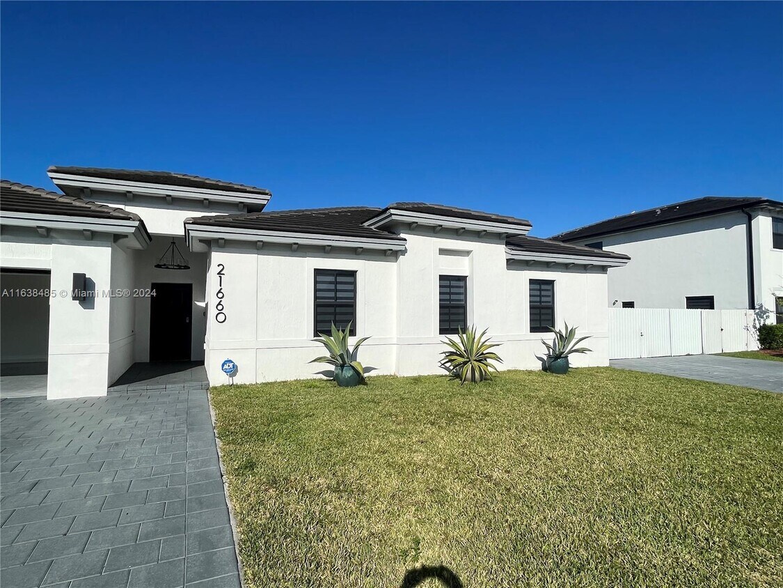 21660 SW 131st Ct, Miami, FL 33170 - House Rental in Miami, FL ...