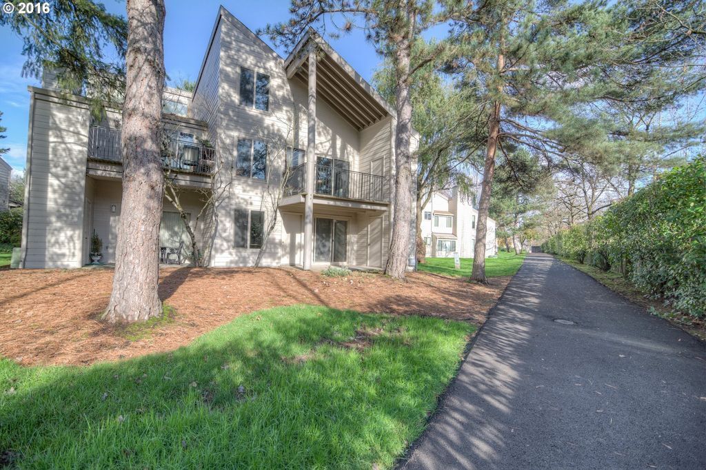 11724 SW Boones Bend Dr, Beaverton, OR 97008 - House Rental in ...