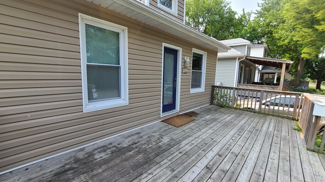186 Water St, Sarnia, ON N7T 5T5 - Maison à Louer à Sarnia, ON ...