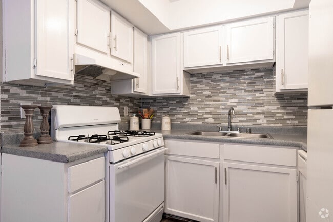 Sand Pebble Apartments - Apartments in El Paso, TX | Apartments.com