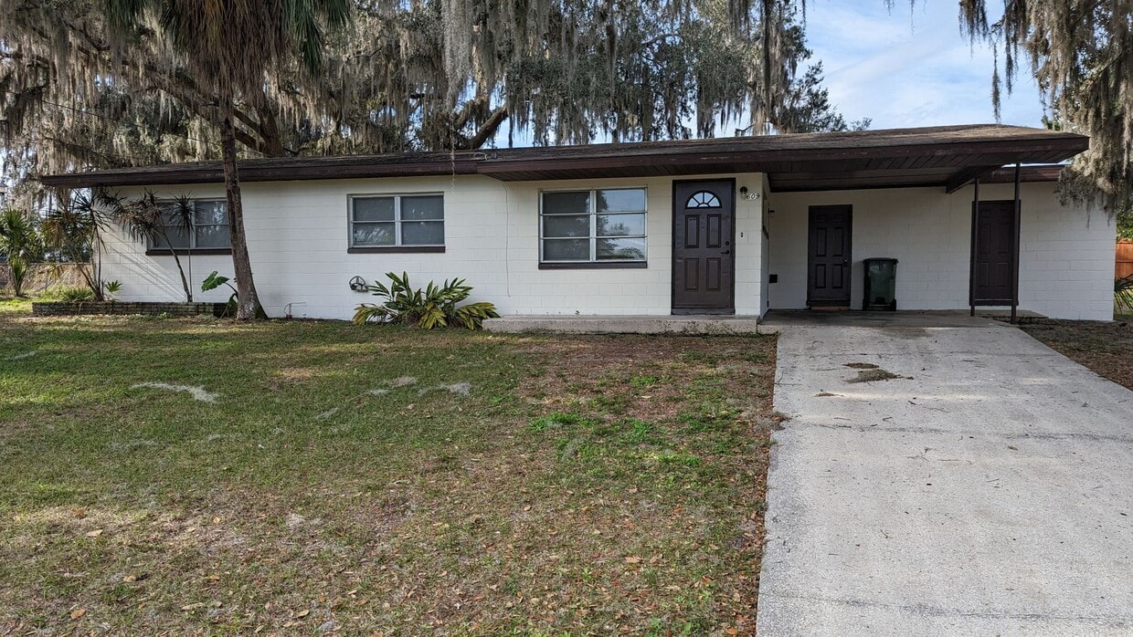 609 Scenic St Leesburg, FL 34748 - Alquileres en Leesburg, FL ...