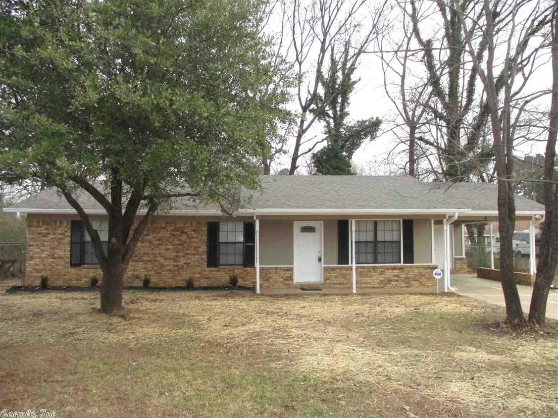 4 Sharon Cove, Cabot, AR 72023 - House Rental in Cabot, AR | Apartments.com
