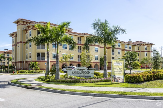 Village Walk Apartments for Rent with Hardwood Floors - Naples, FL ...