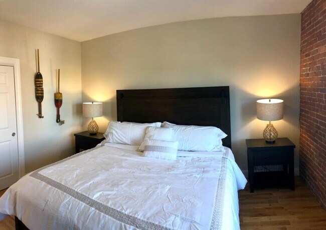 157 Harding St Unit 301, Worcester, MA 01604 - Apartments in Worcester ...