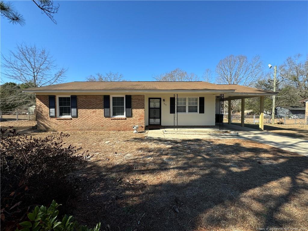 911 N Jackson St, Raeford, NC 28376 - House Rental in Raeford, NC ...