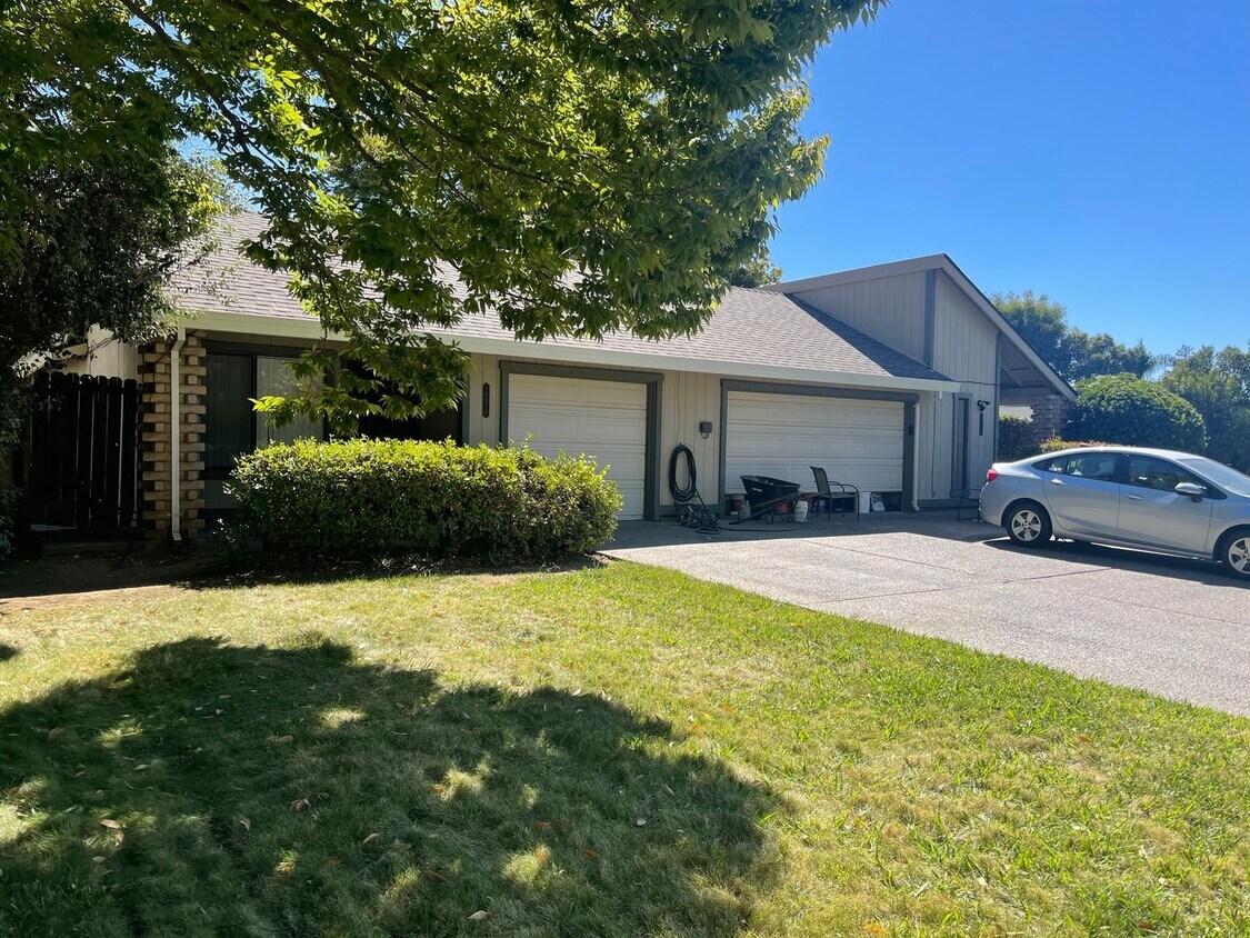 10968-10968 Hirschfeld Way Unit 10966, Rancho Cordova, CA 95670 - Room ...