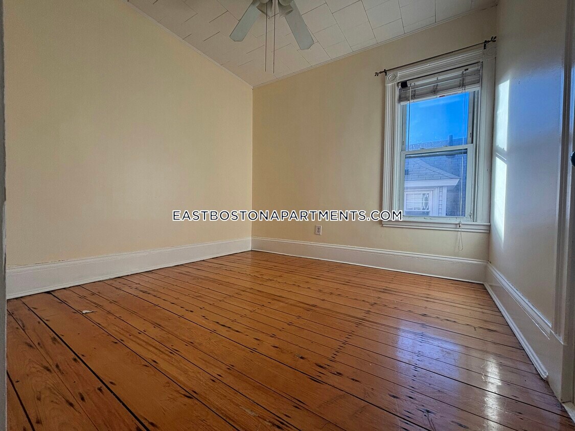 33 Falcon St Unit 3, Boston, MA 02128 - 33 Falcon St Boston, MA 02128 ...