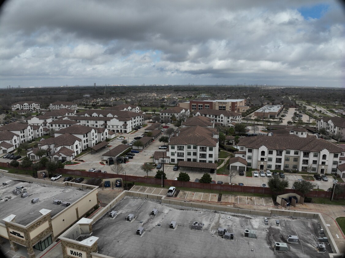 10X Stella at Riverstone - 4711 Lj Pky Sugar Land, TX 77479 ...