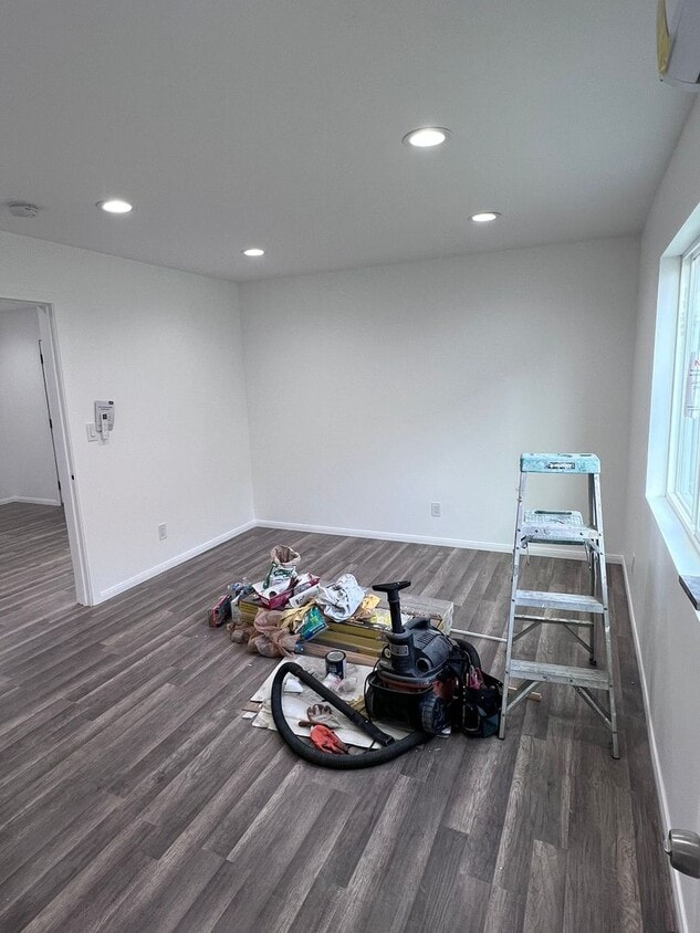 2458 Chestnut Ave Unit 2458 Chestnut Ave, Long Beach, CA 90806 - Room ...
